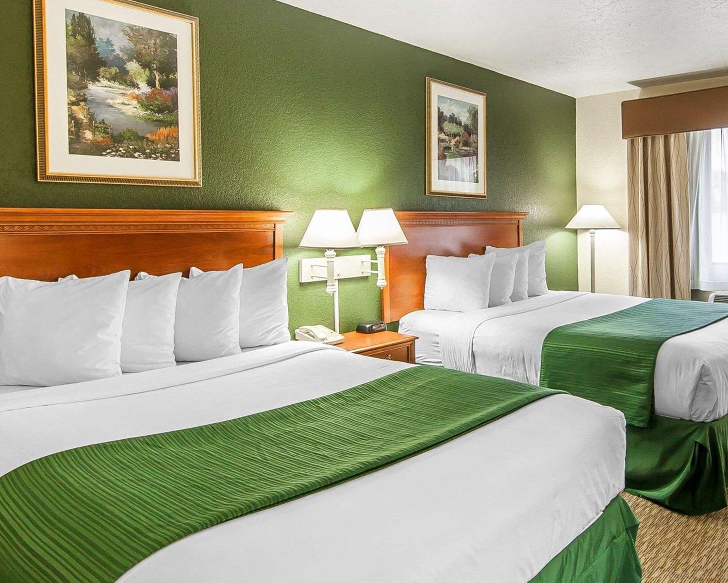 Quality Inn Downtown Convention Center Portland - I-5, Exit 302A, OR ...