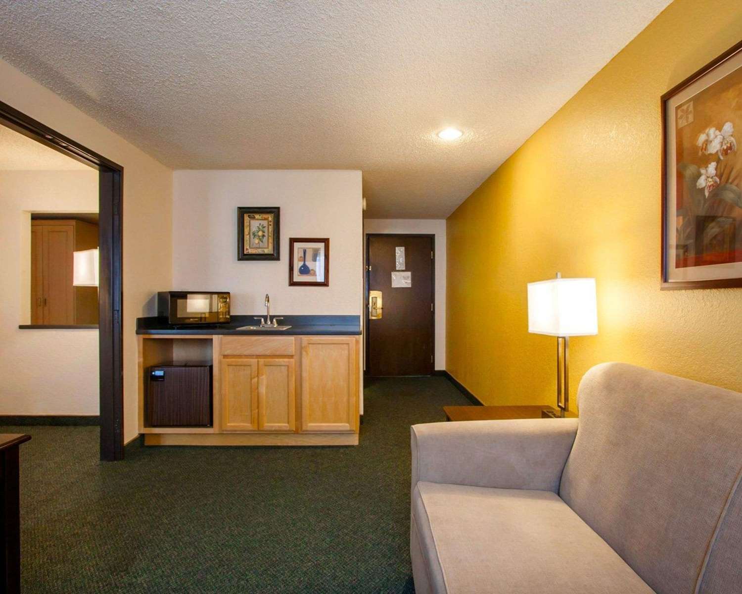 Quality Inn & Suites Springfield, OR - See Discounts