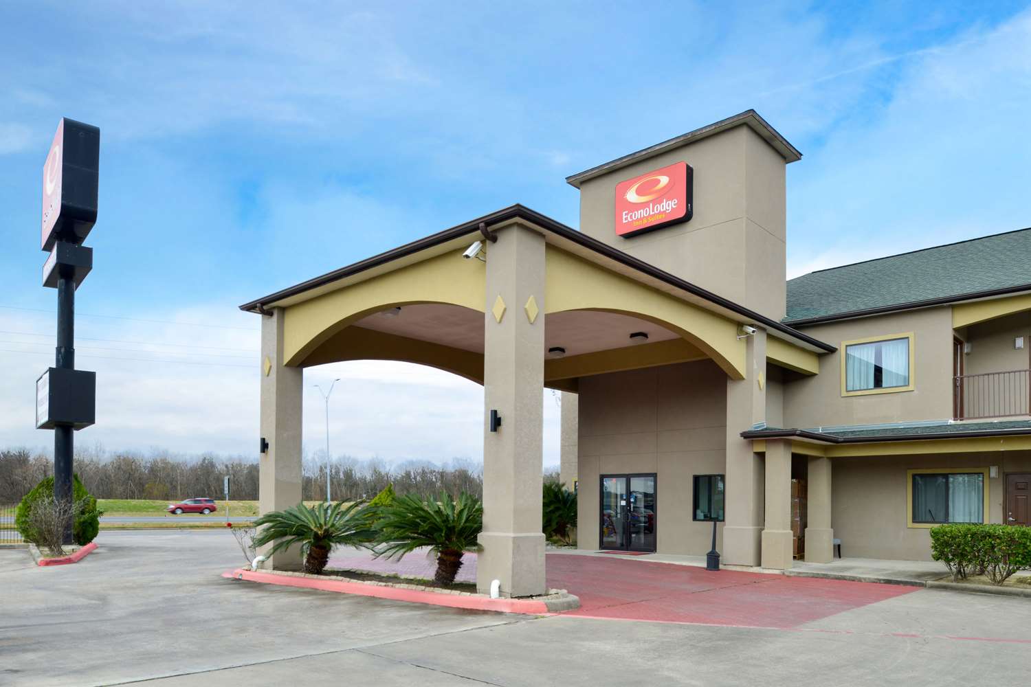 Econo Lodge Inn & Suites Port Arthur, TX - See Discounts
