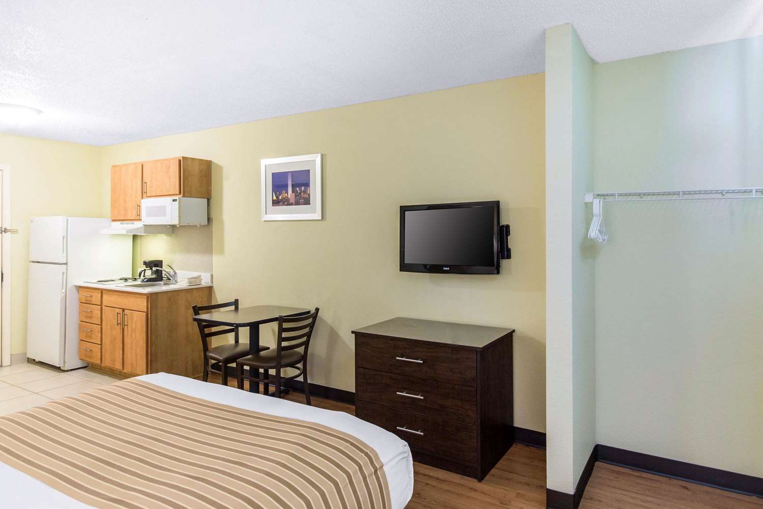 Suburban Extended Stay Hotel Lewisville, TX - See Discounts