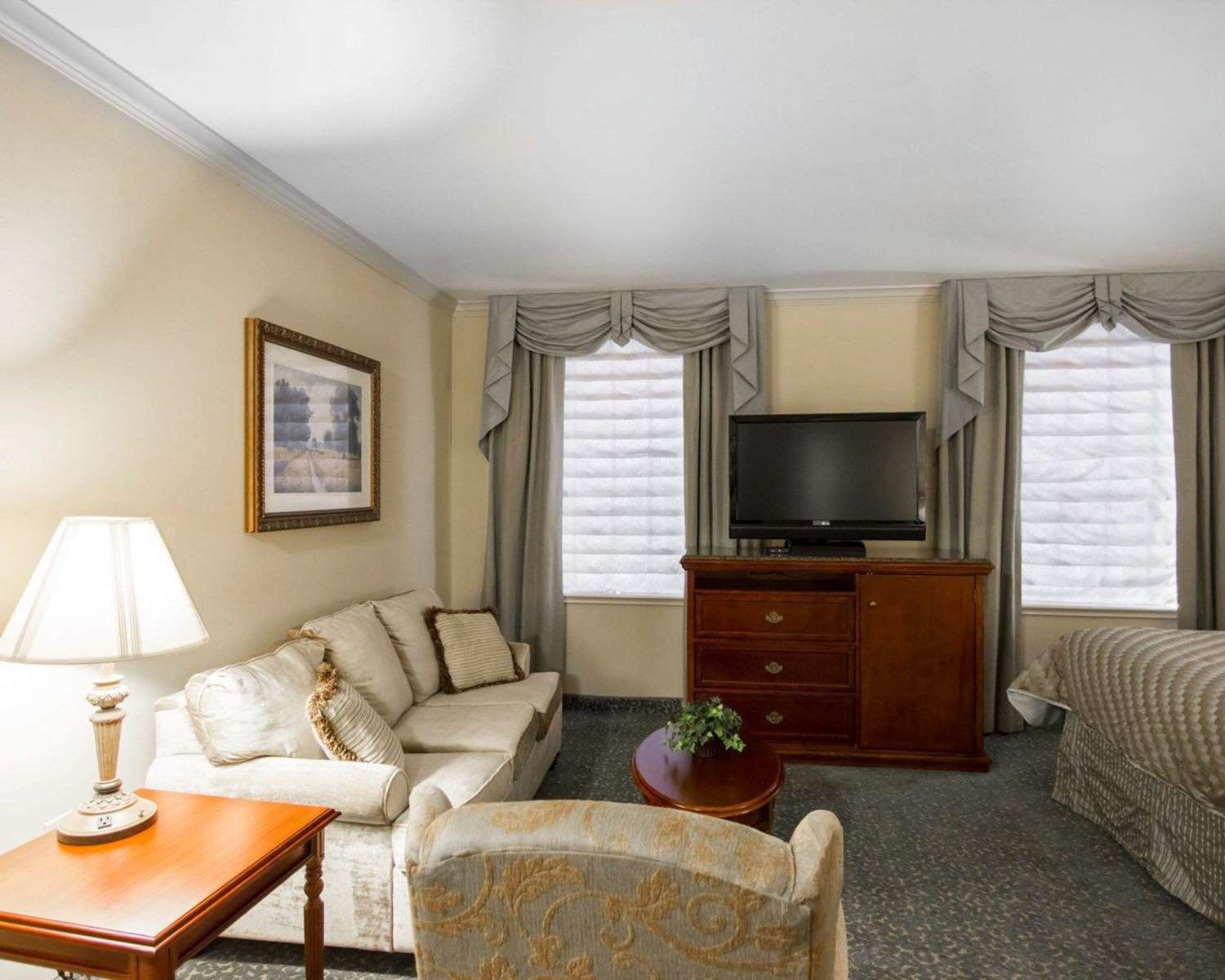 Liberty Historic Hotel Cleburne, TX - See Discounts