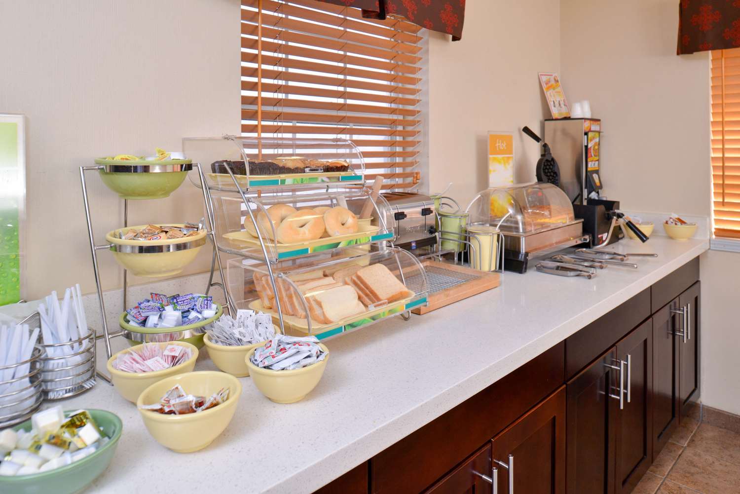 Quality Inn Van Horn - I-10, Exit 138, TX - See Discounts