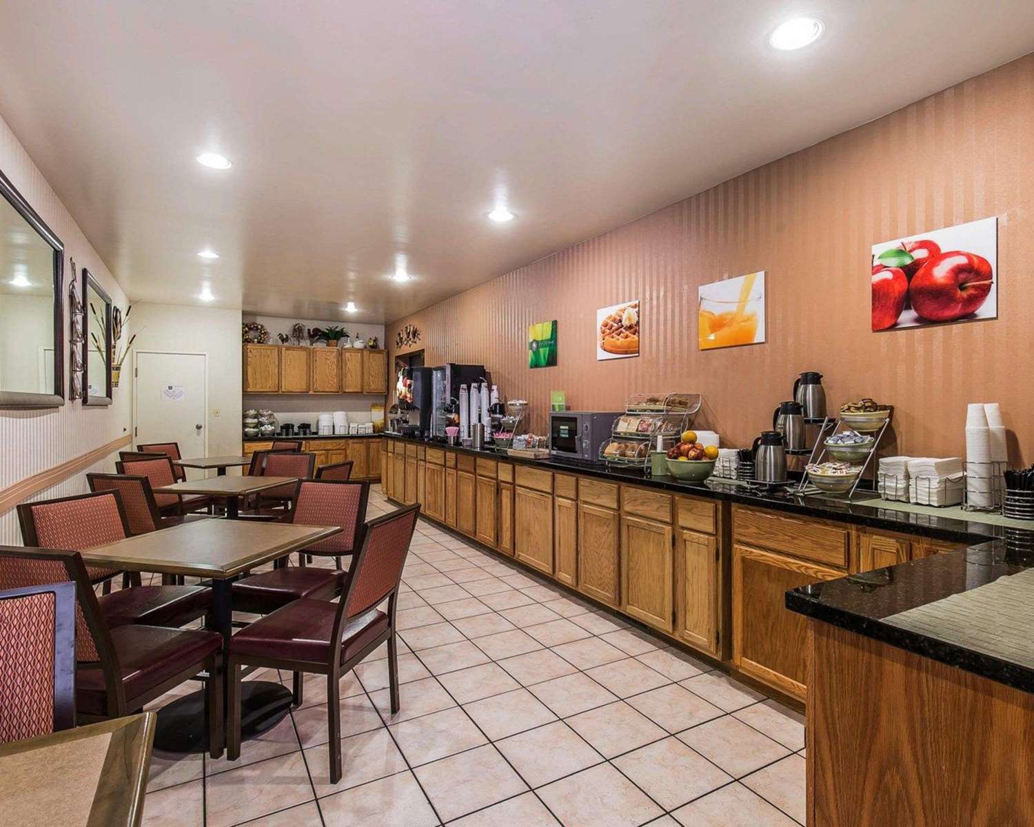 Quality Inn & Suites Moab, UT - See Discounts