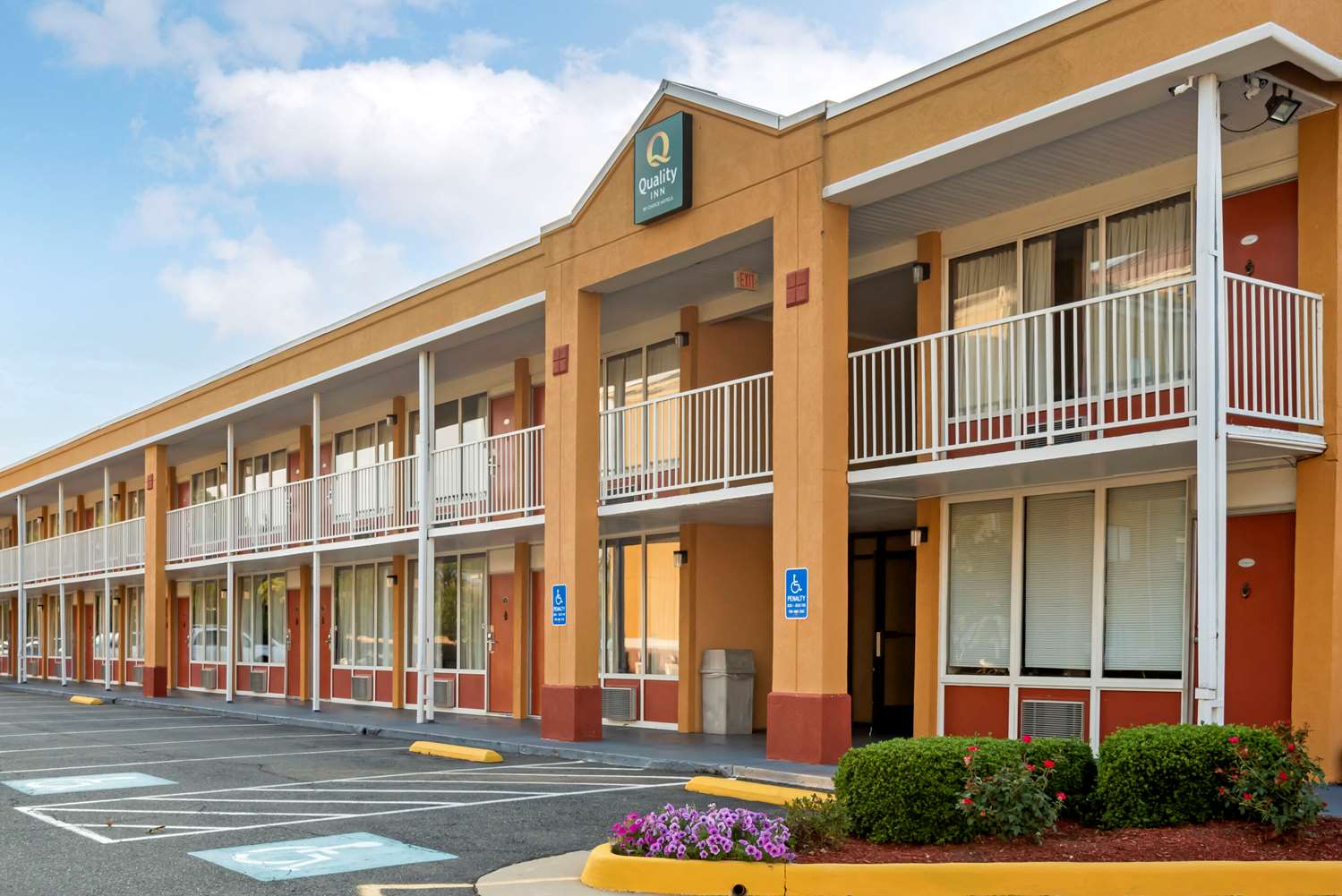 Quality Inn Fredericksburg - I-95, Exit 133, VA - See Discounts