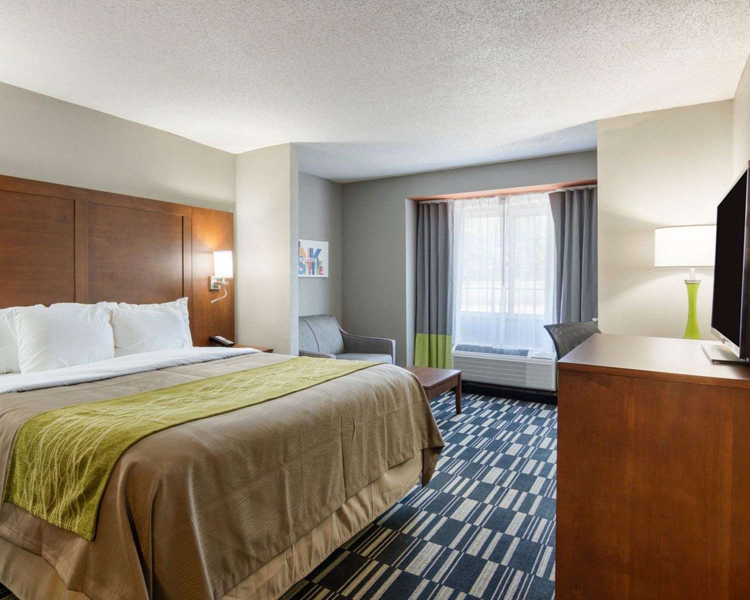 Quality Inn & Suites Ashland, VA - See Discounts