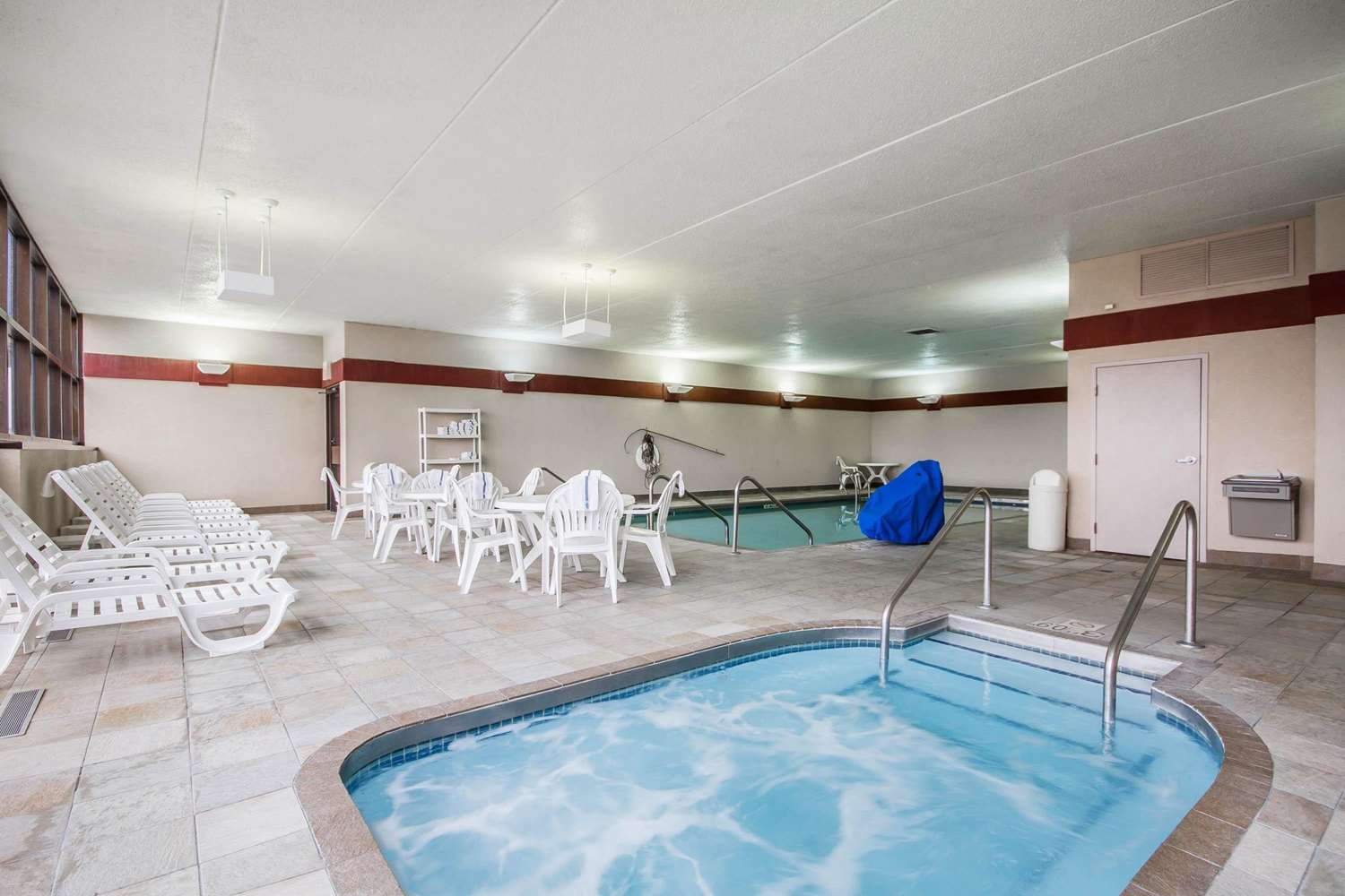 Comfort Inn & Suites Madison, WI - See Discounts