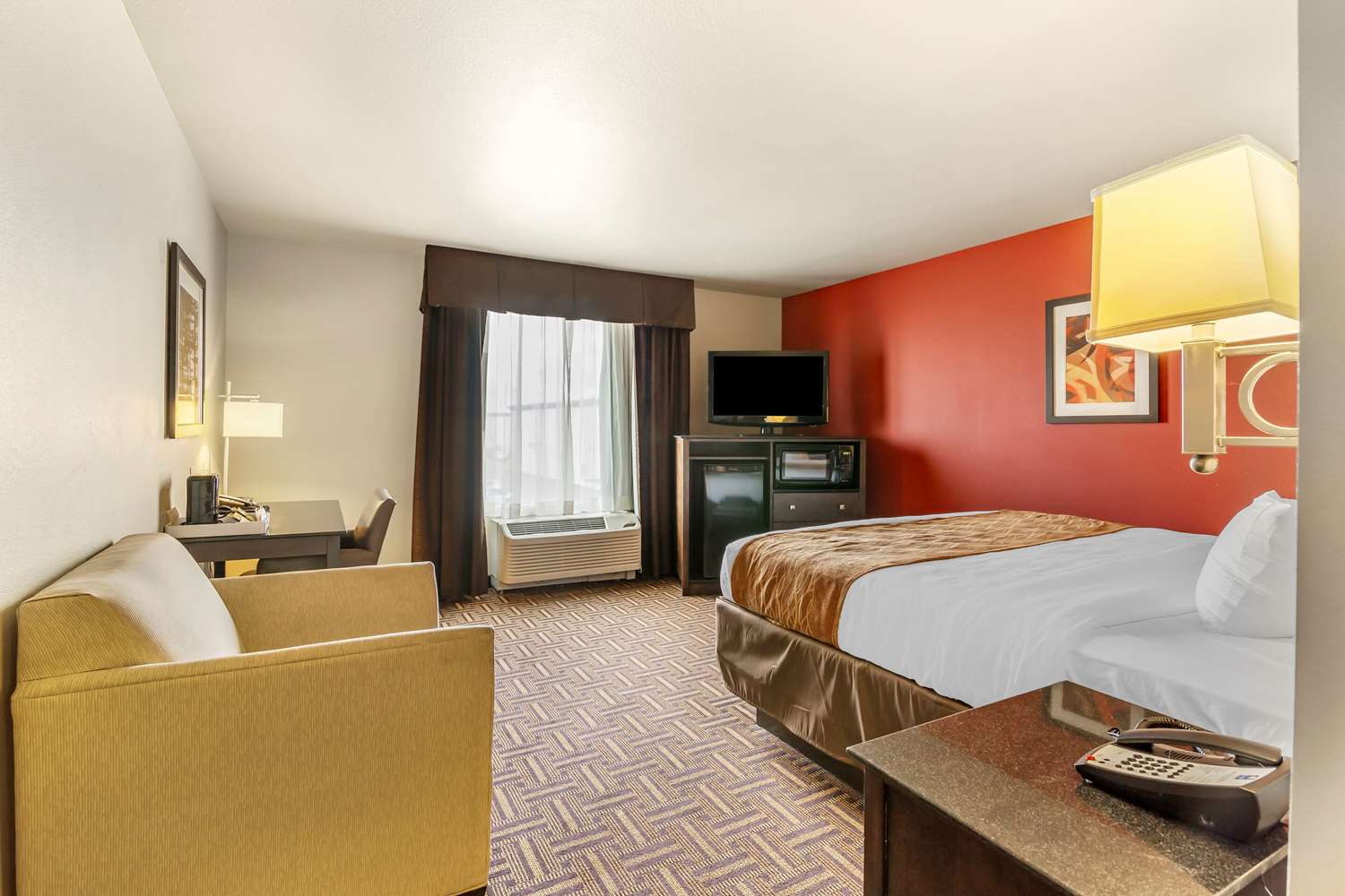 Comfort Inn & Suites Minot, ND - See Discounts