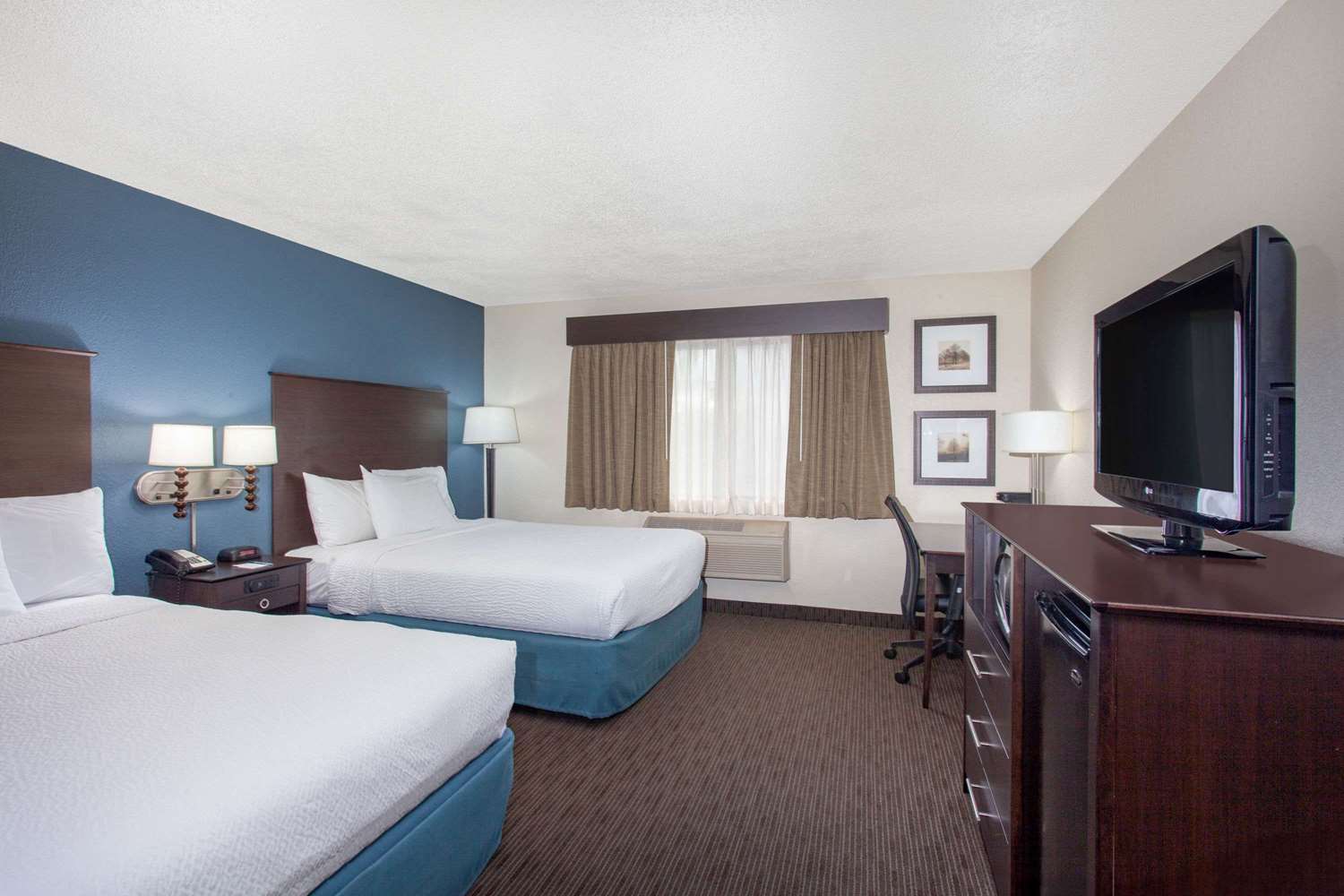 AmericInn Hotel & Conference Center Mankato, MN - See Discounts