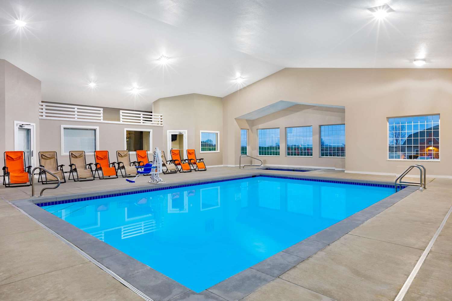 AmericInn Hotel & Suites Pella, IA - See Discounts