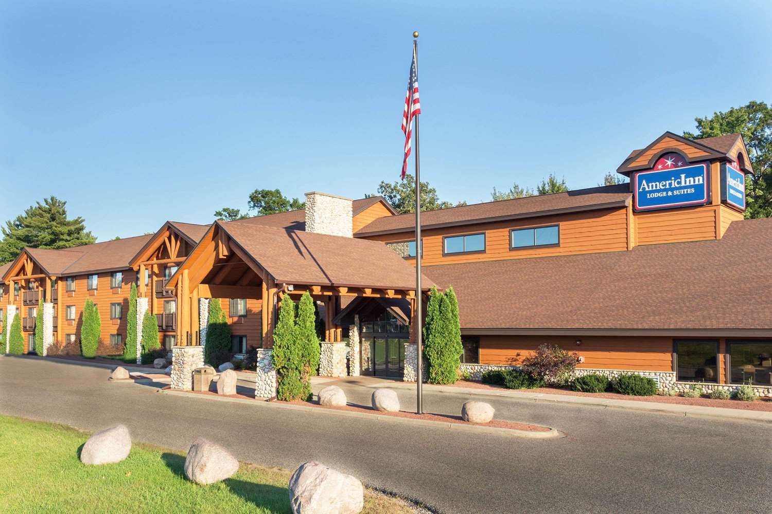 AmericInn Lodge & Suites Wisconsin Dells, WI - See Discounts