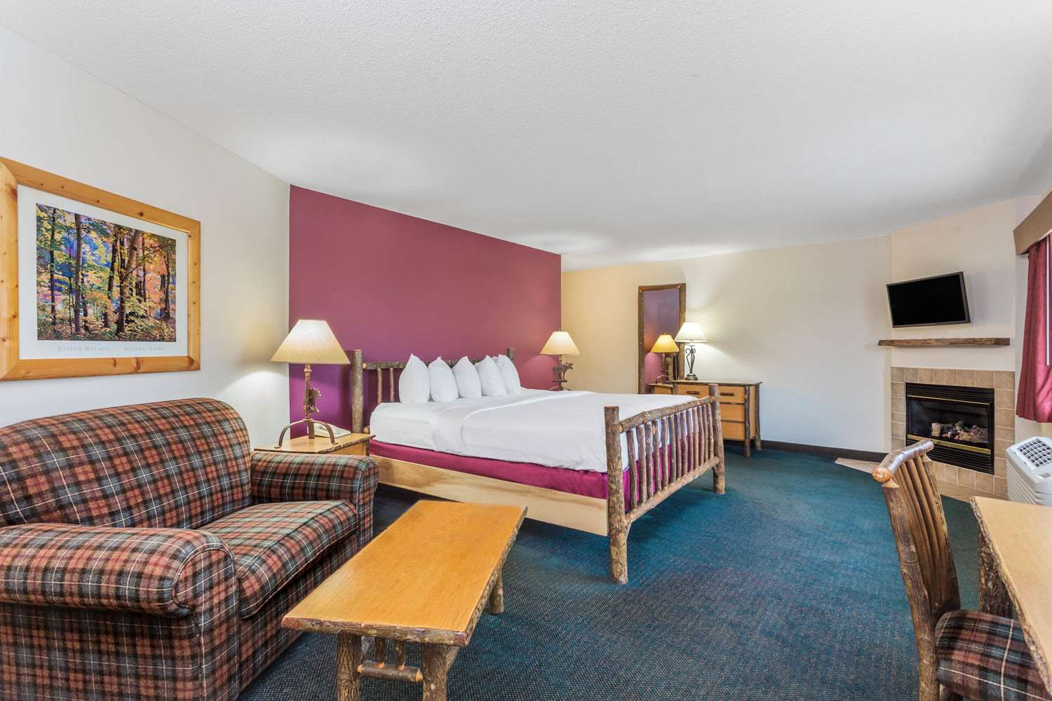 AmericInn Lodge & Suites Wisconsin Dells, WI - See Discounts
