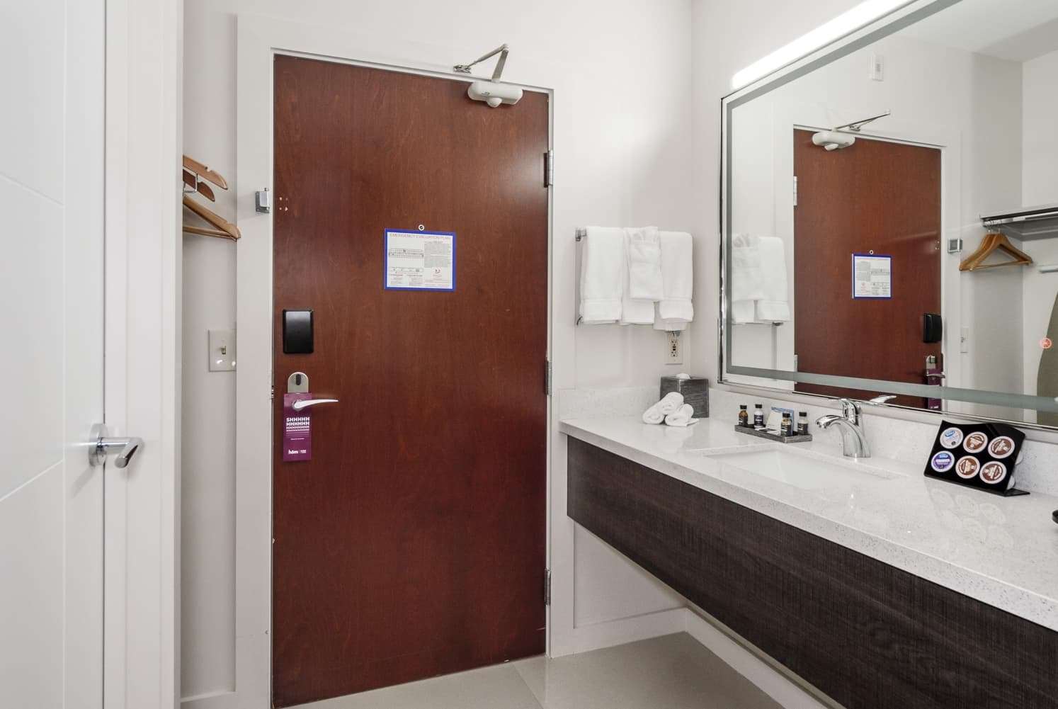 Hom Hotel & Suites Gainesville - I-75, Exit 384, FL - See Discounts