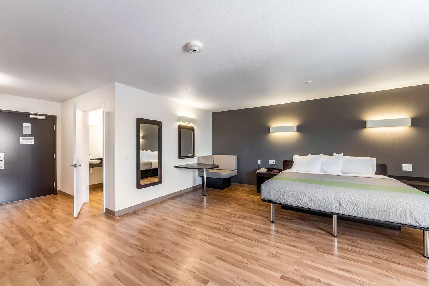 Studio 6 Extended Stay Hotel San Marcos, TX - See Discounts