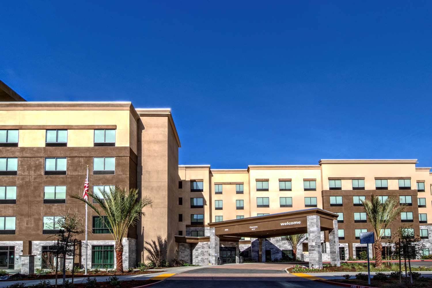 Hampton Inn & Suites Airport San Jose, CA - See Discounts