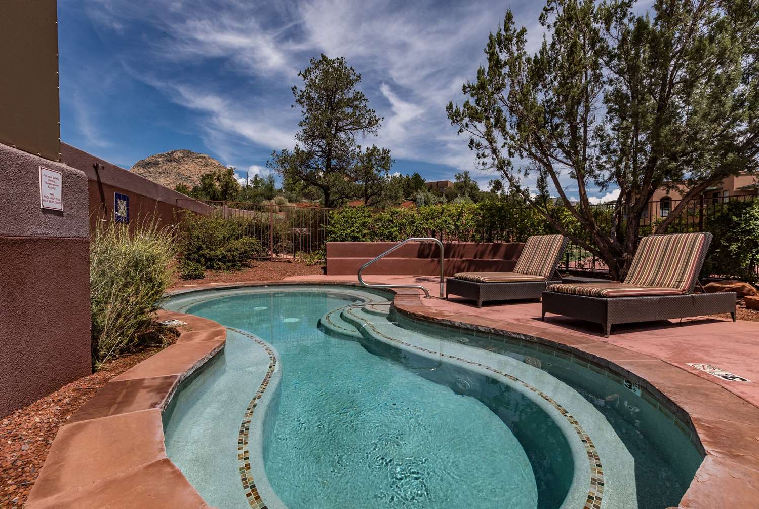 Sedona Rouge Resort & Spa, AZ - See Discounts