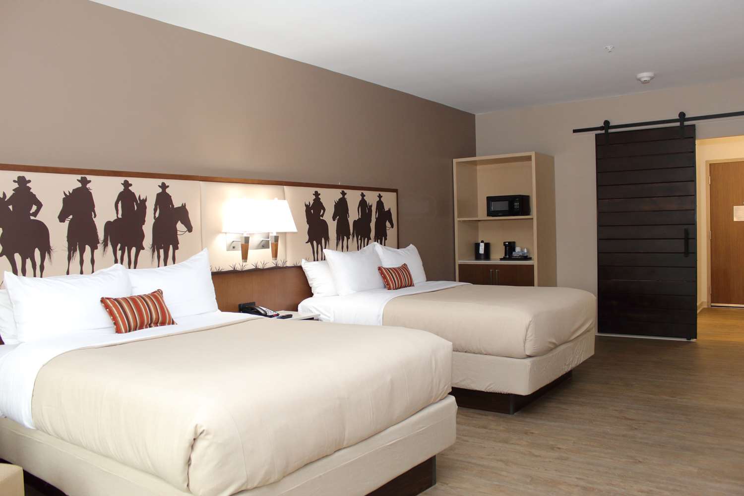 Best Western Bandera Suites, TX - See Discounts