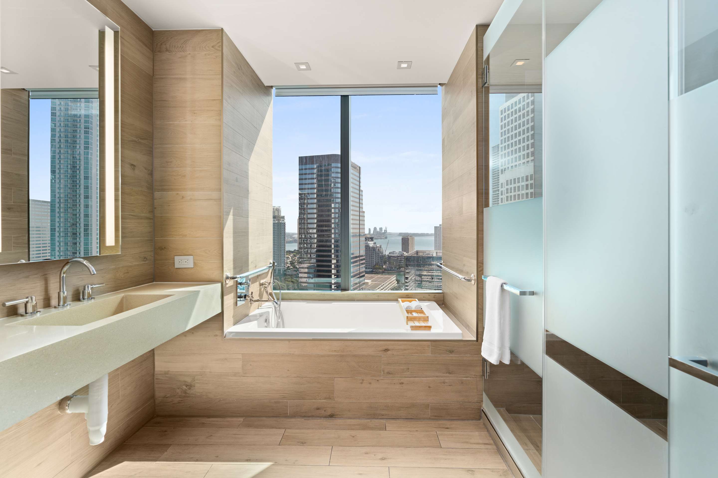 3 Bedroom Residence Suite at EAST Miami | Suiteness — Stay connected
