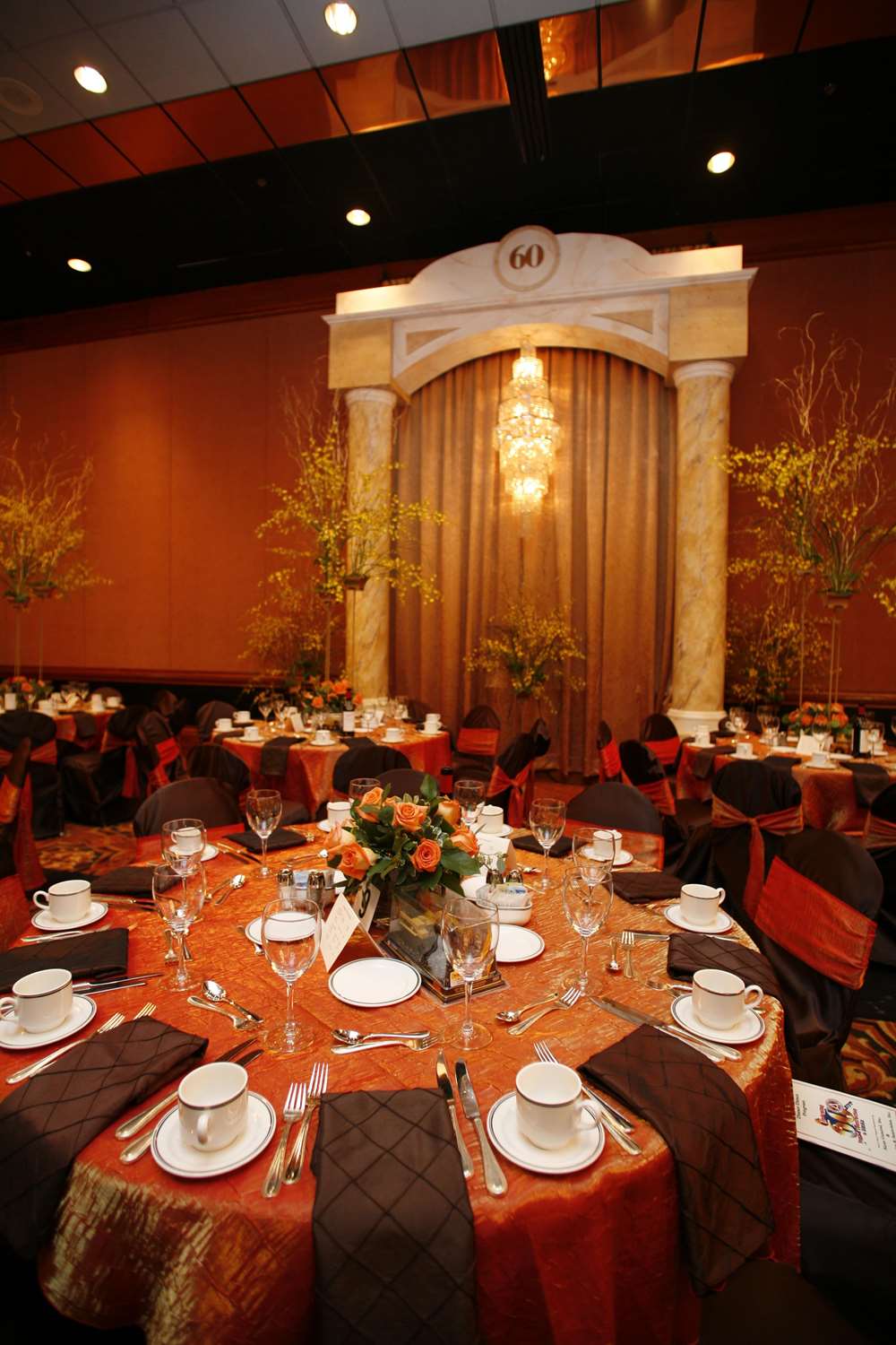 Hotel Captain Cook Anchorage, AK - See Discounts