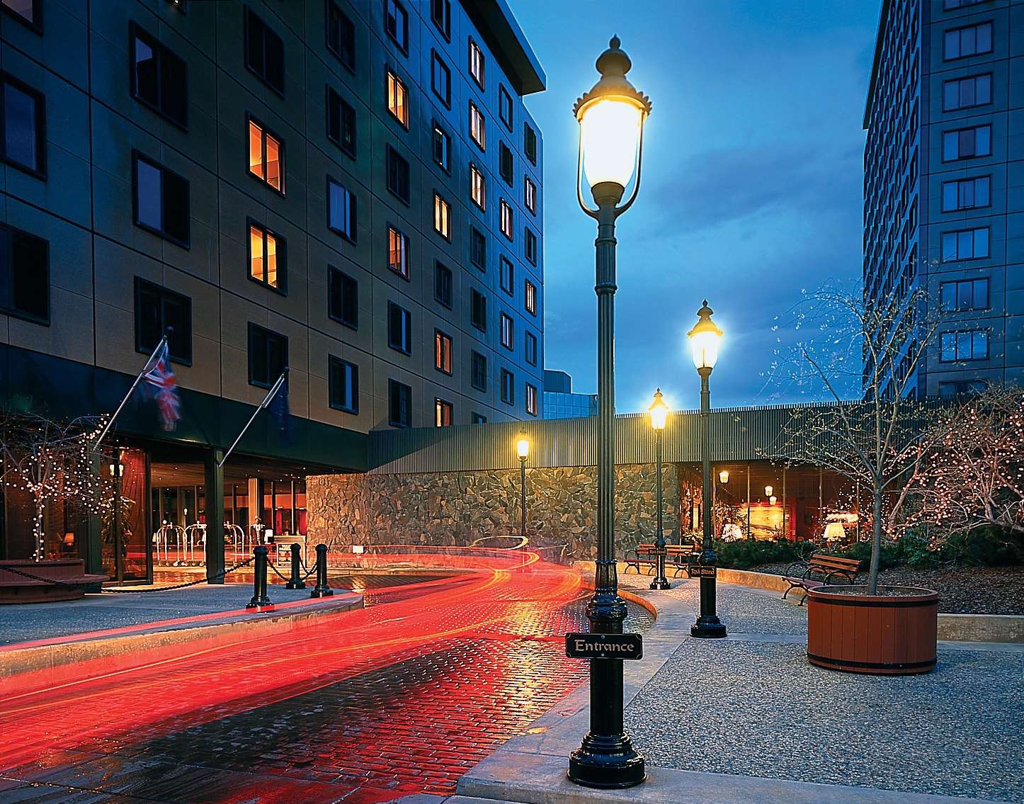 Hotel Captain Cook Anchorage, AK - See Discounts