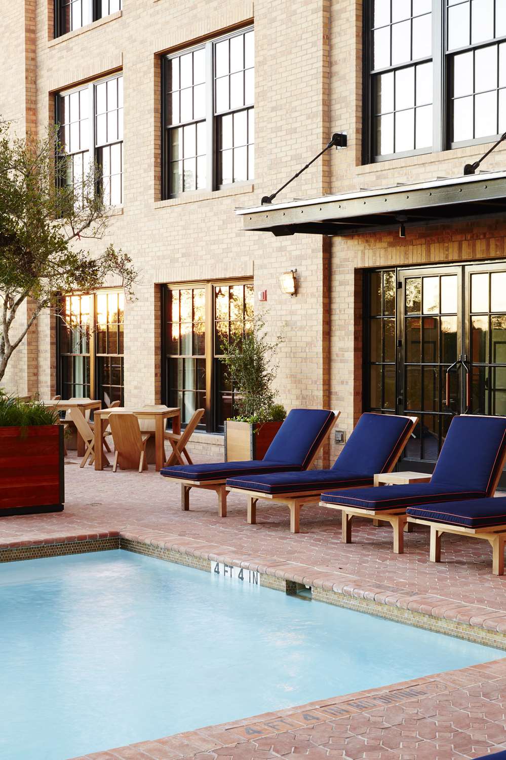 Hotel Emma San Antonio - I-35, Exit 158, TX - See Discounts