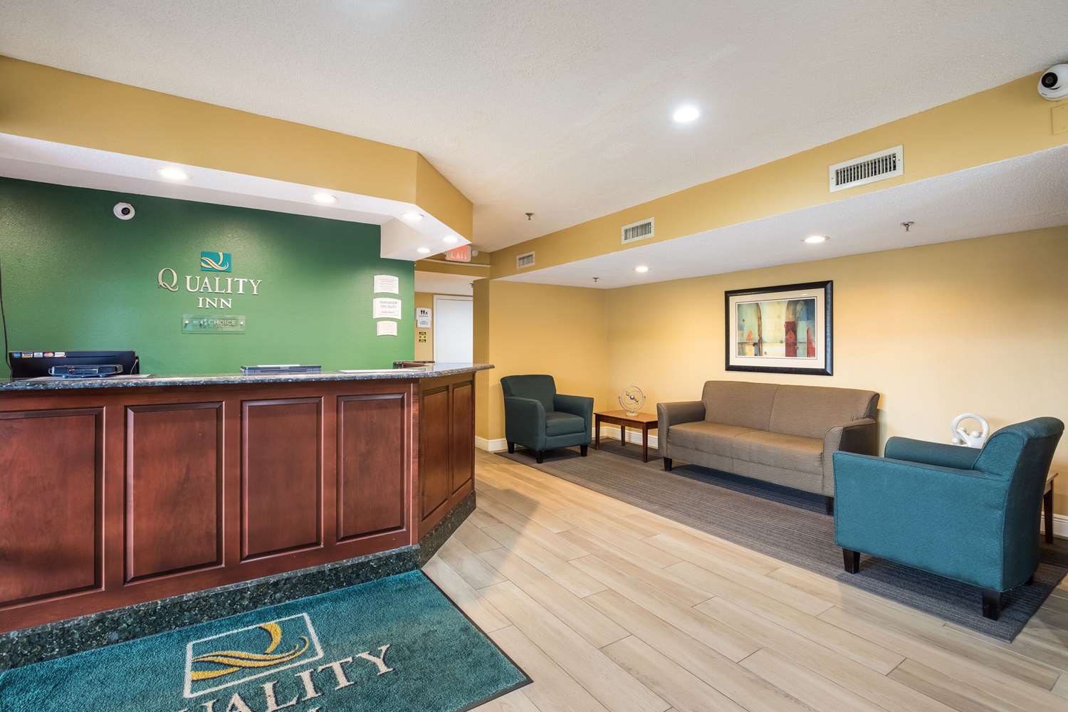 Quality Inn Quincy, FL - See Discounts