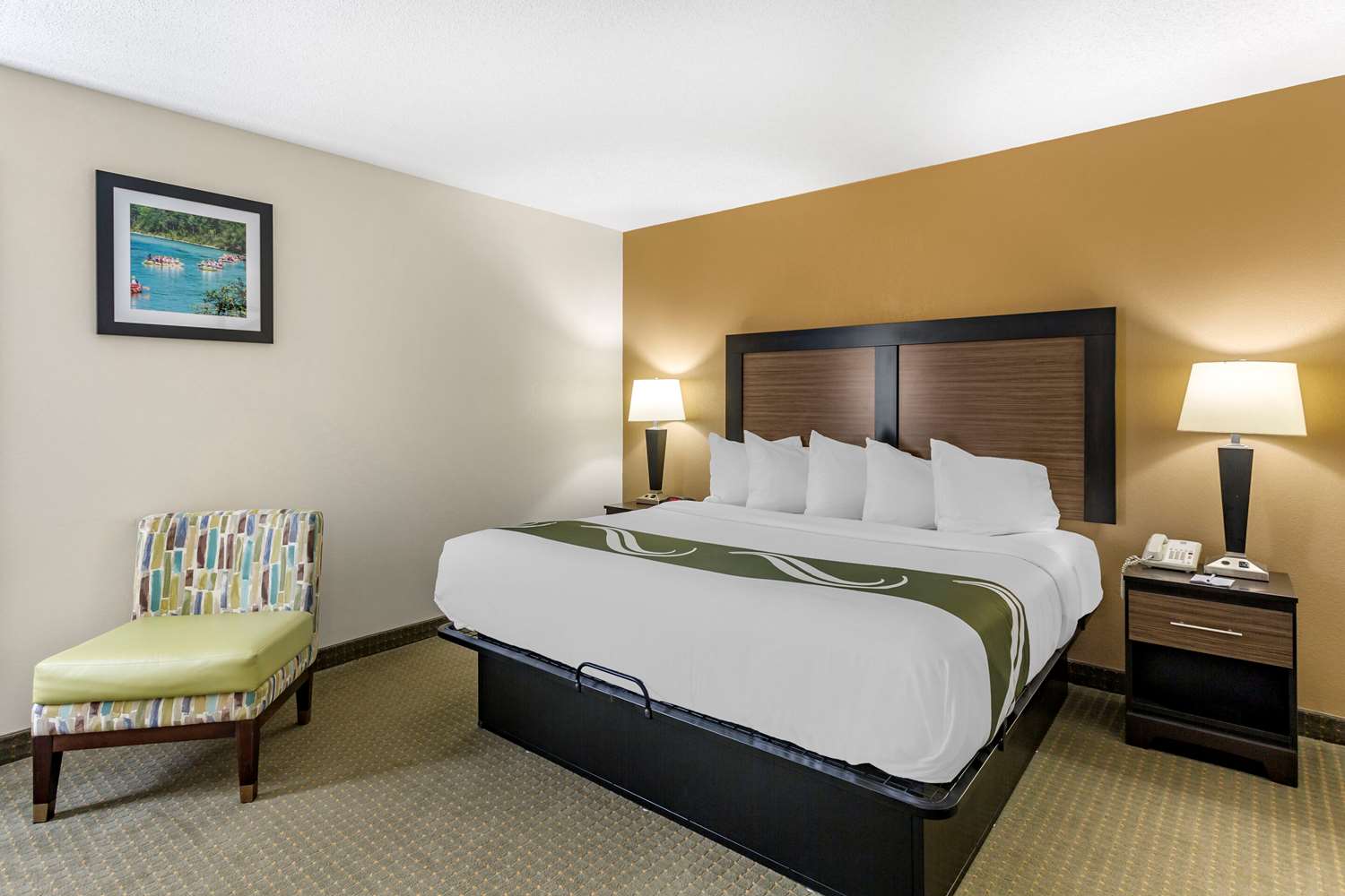 Quality Inn Ocoee, TN - See Discounts