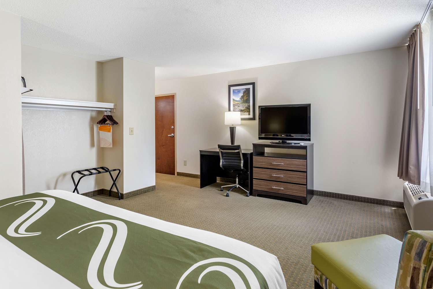 Quality Inn Ocoee, TN - See Discounts