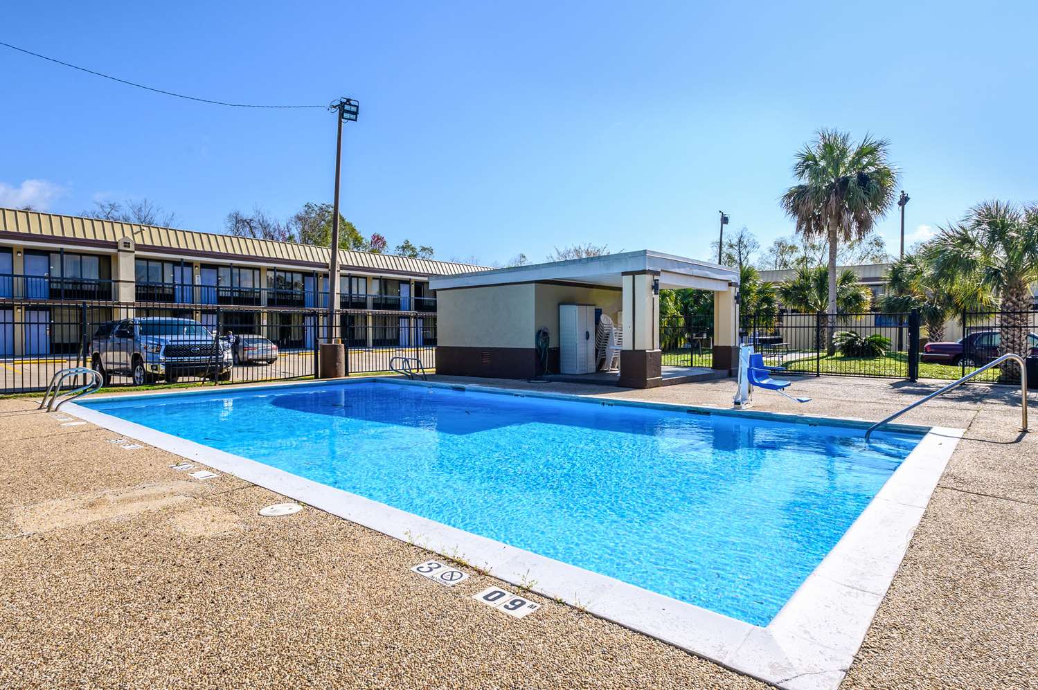 Quality Inn East New Orleans - I-10, Exit 244, LA - See Discounts