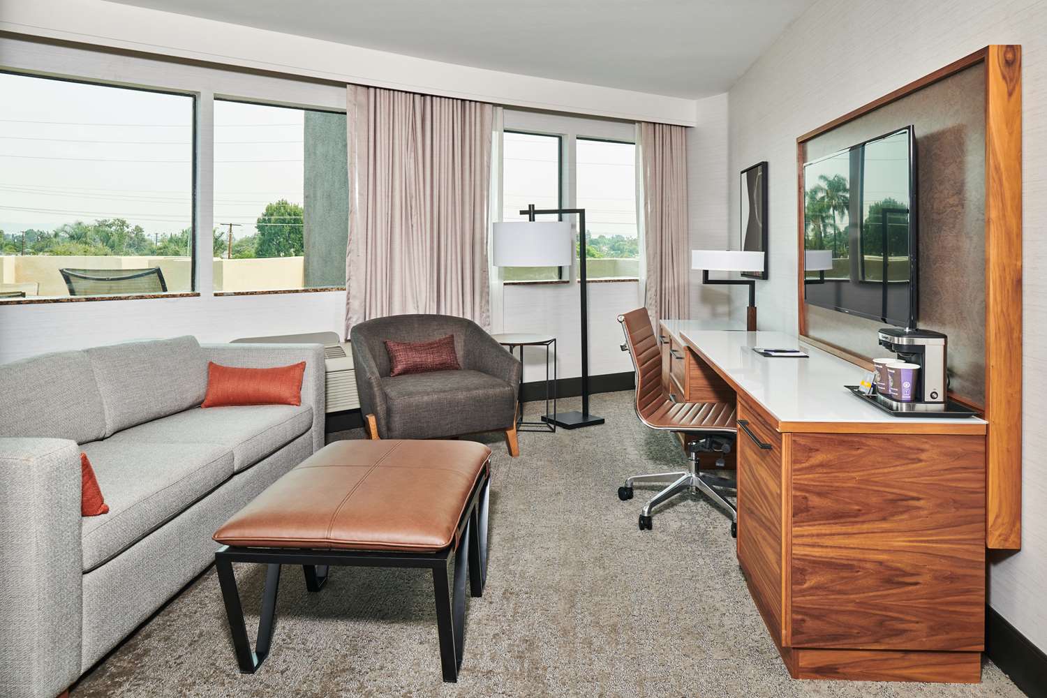 DoubleTree by Hilton Hotel Fullerton, CA - See Discounts