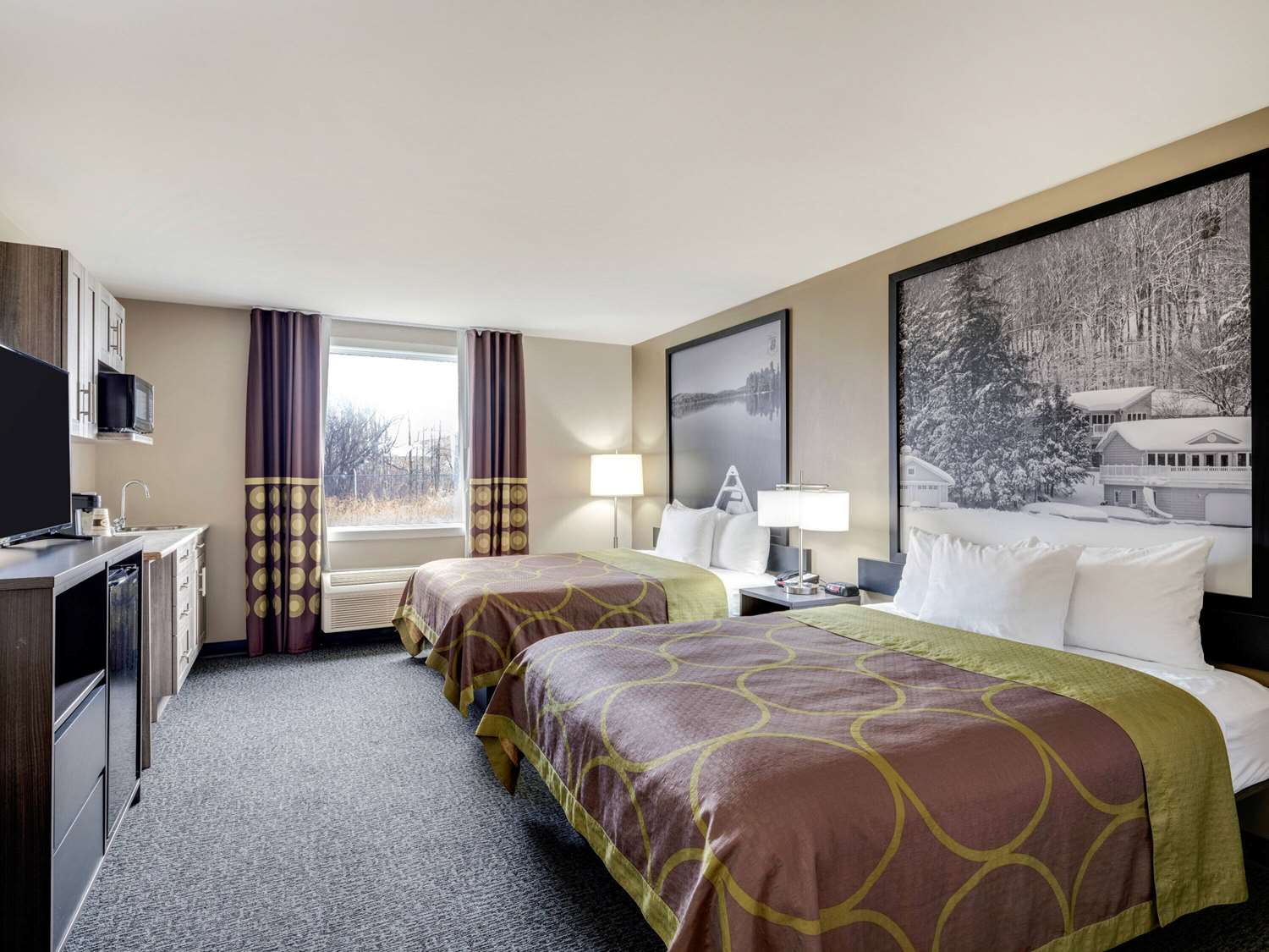 Super 8 Hotel Moosonee, ON - See Discounts