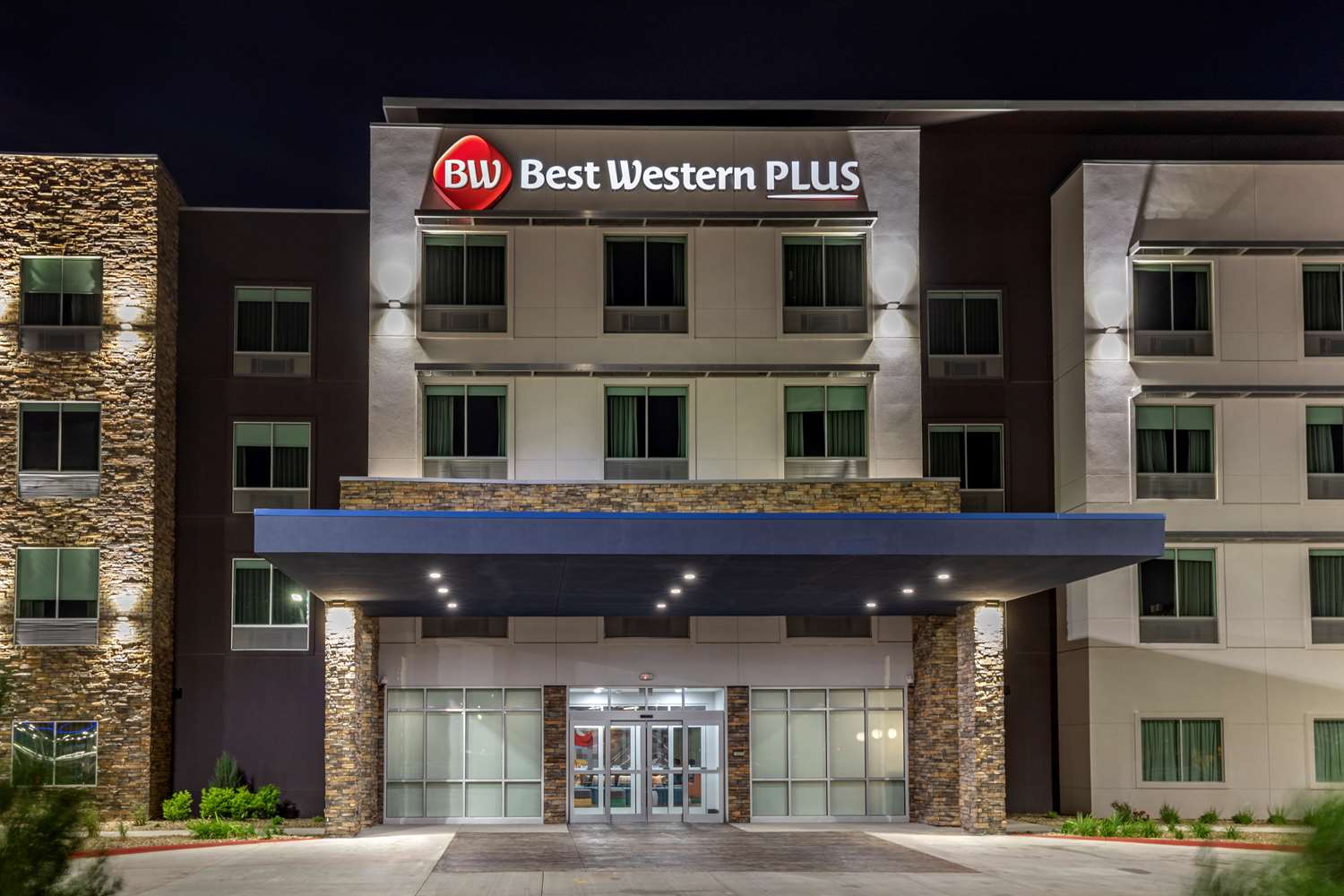 Best Western Plus Amarillo East Hotel - I-40, Exit 71, TX - See Discounts