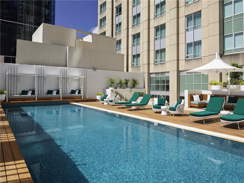 Swissôtel Sydney | Qantas Holidays