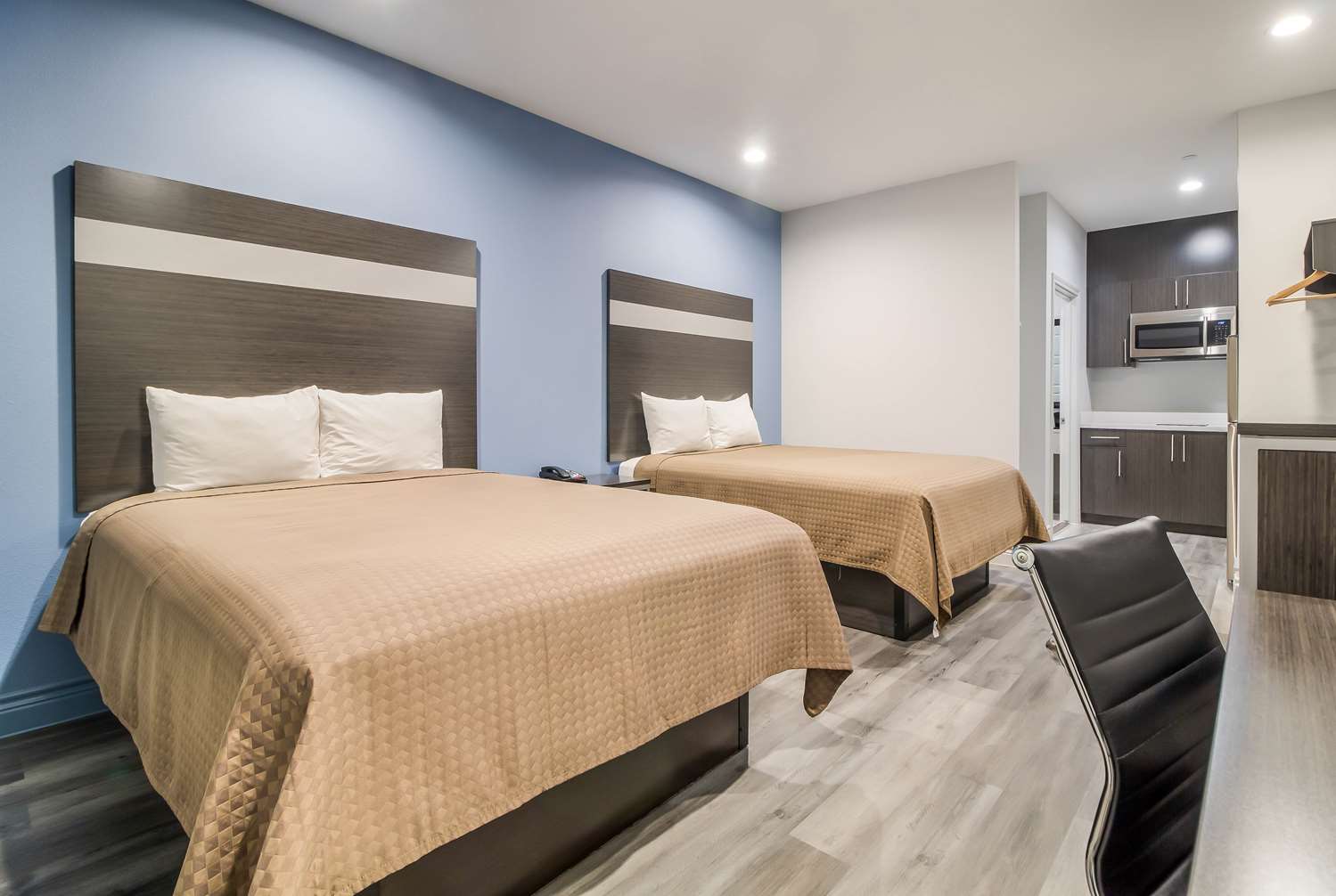 Studio 6 Extended Stay Hotel Deer Park, TX - See Discounts