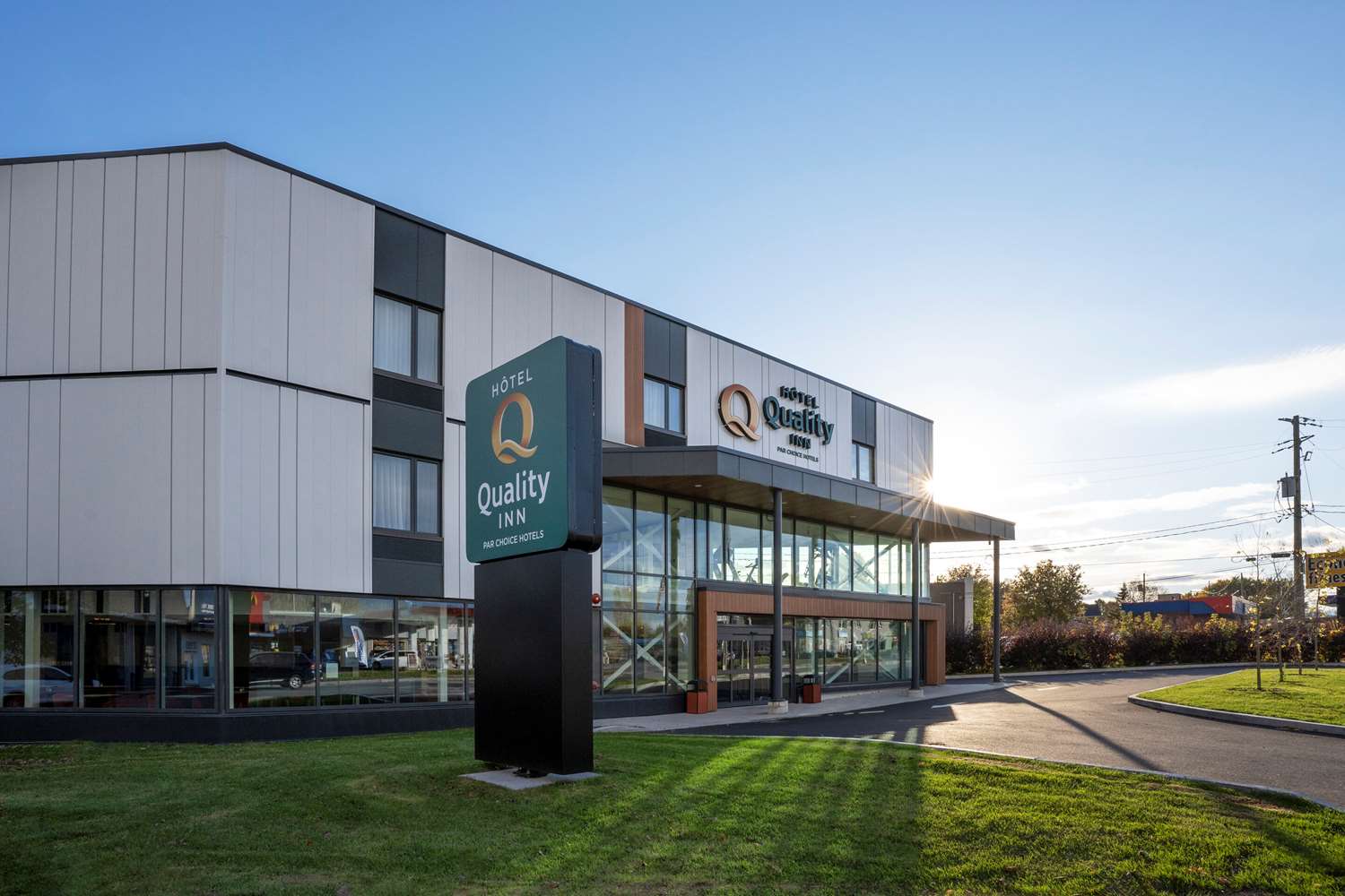 Quality Inn Wilfrid Hamel Blvd Quebec City, QC - See Discounts