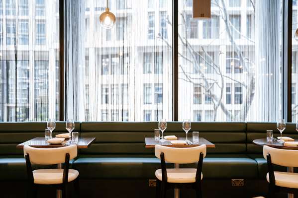 The Westminster London, Curio Collection by Hilton