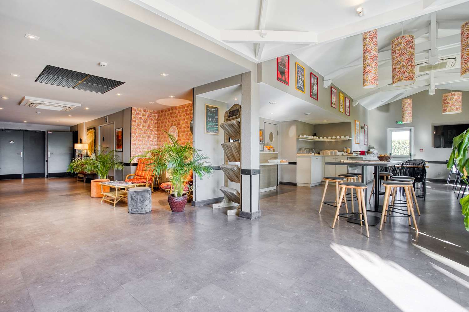 Hotel Kyriad Bordeaux Sud - Villenave D'ornon - 3 Étoiles
