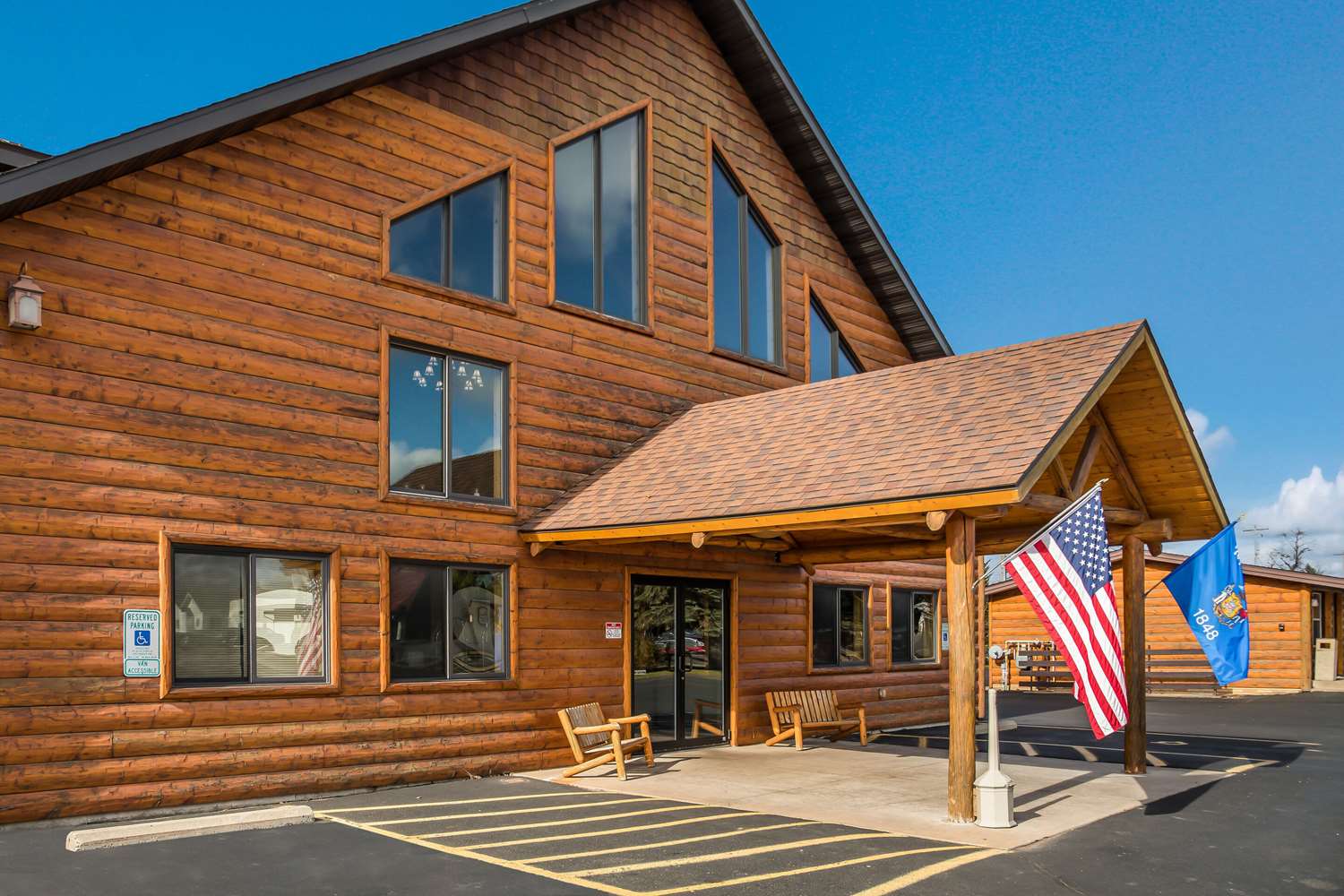 Econo Lodge Rice Lake, WI - See Discounts