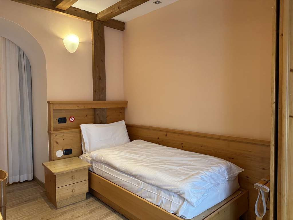 Hotel Cima Rosetta, Bw Signature Collection in San Martino Di Castrozza ...