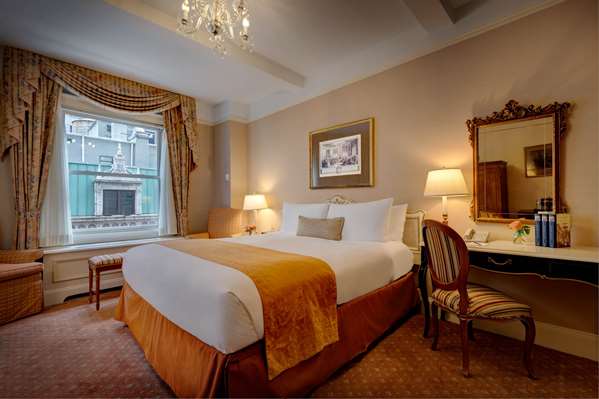 Hotel Elysee New York, NY - See Discounts