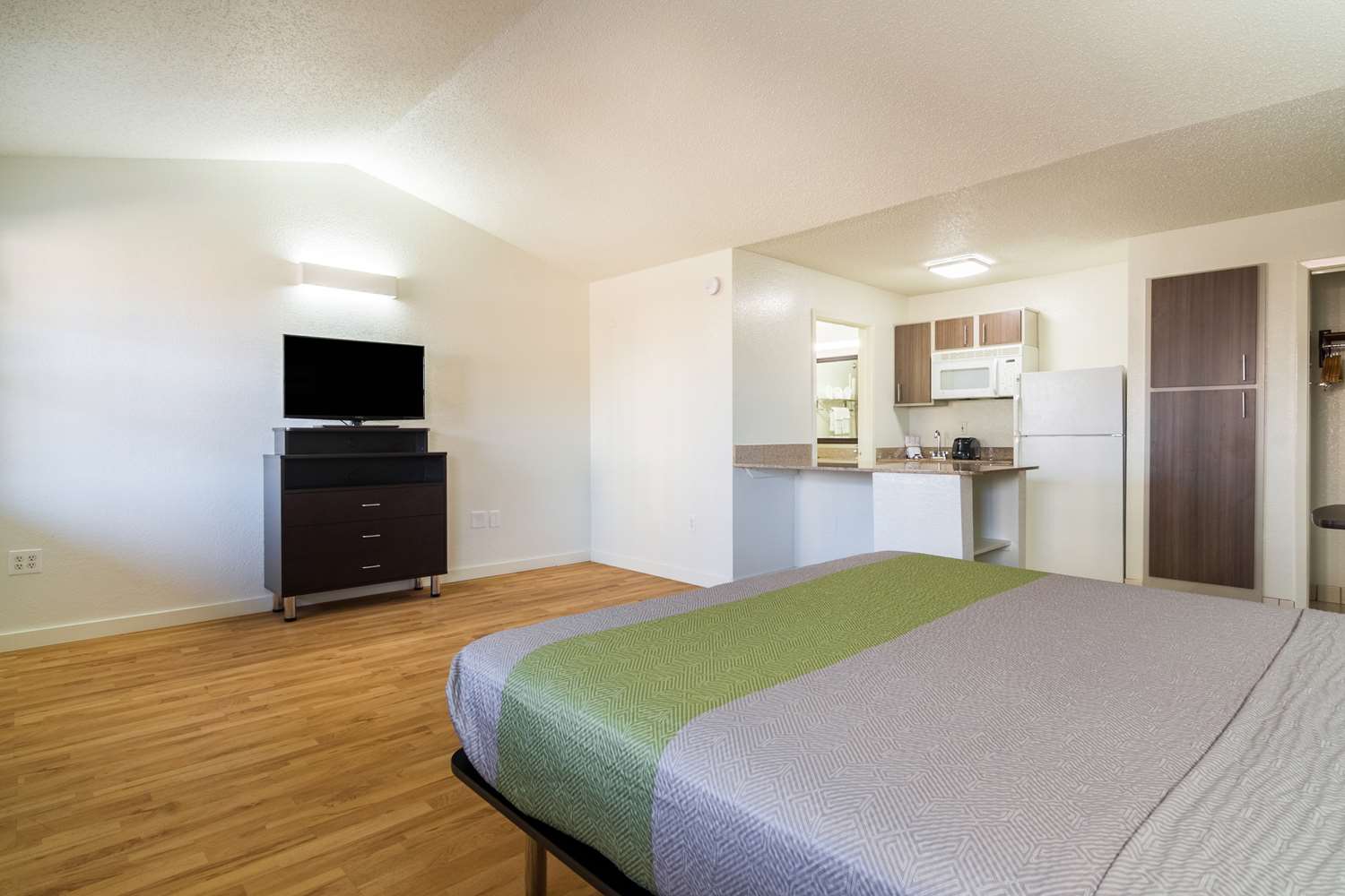 Studio 6 Suites Plano, TX - See Discounts
