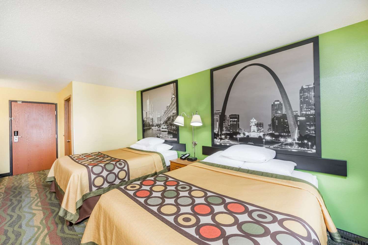 Super 8 Hotel Jacksonville, IL - See Discounts