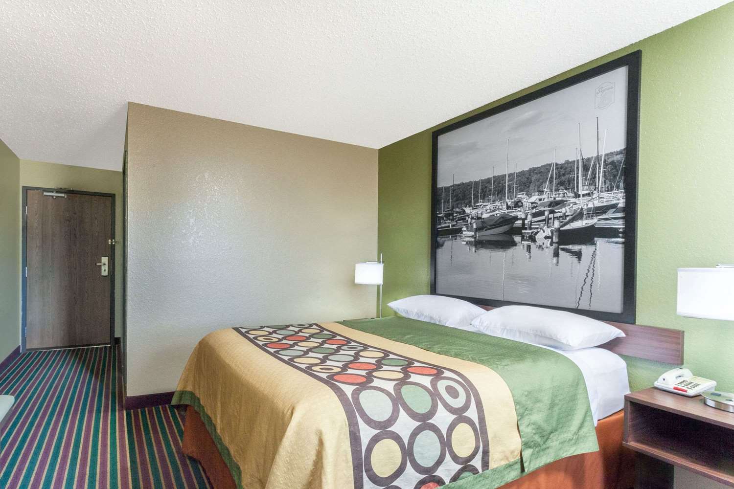 Super 8 Hotel Bath, NY - See Discounts