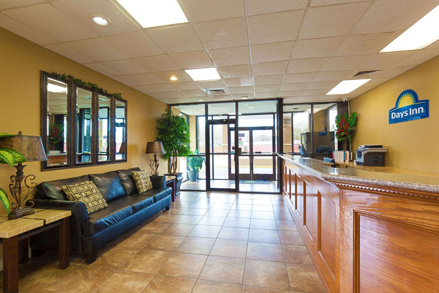Days Inn Lafayette, LA - See Discounts