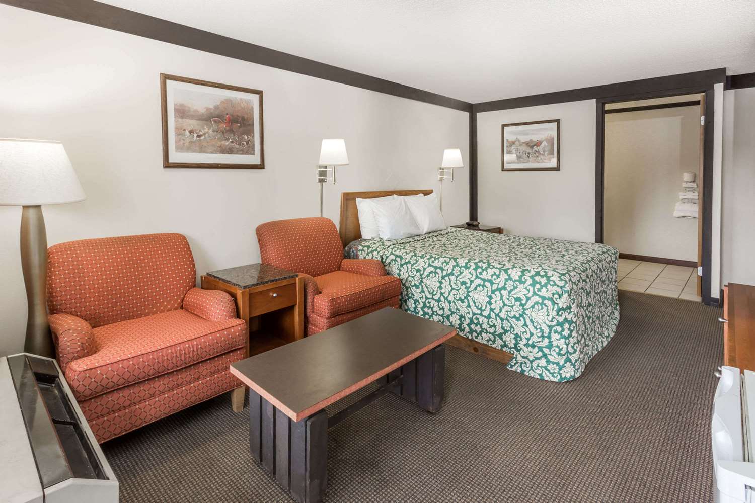 Knights Inn Racine, WI - See Discounts