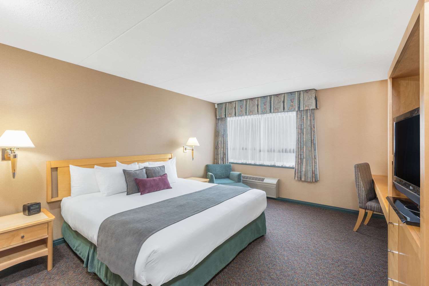 Ramada Inn Downtown Prince George, BC - See Discounts
