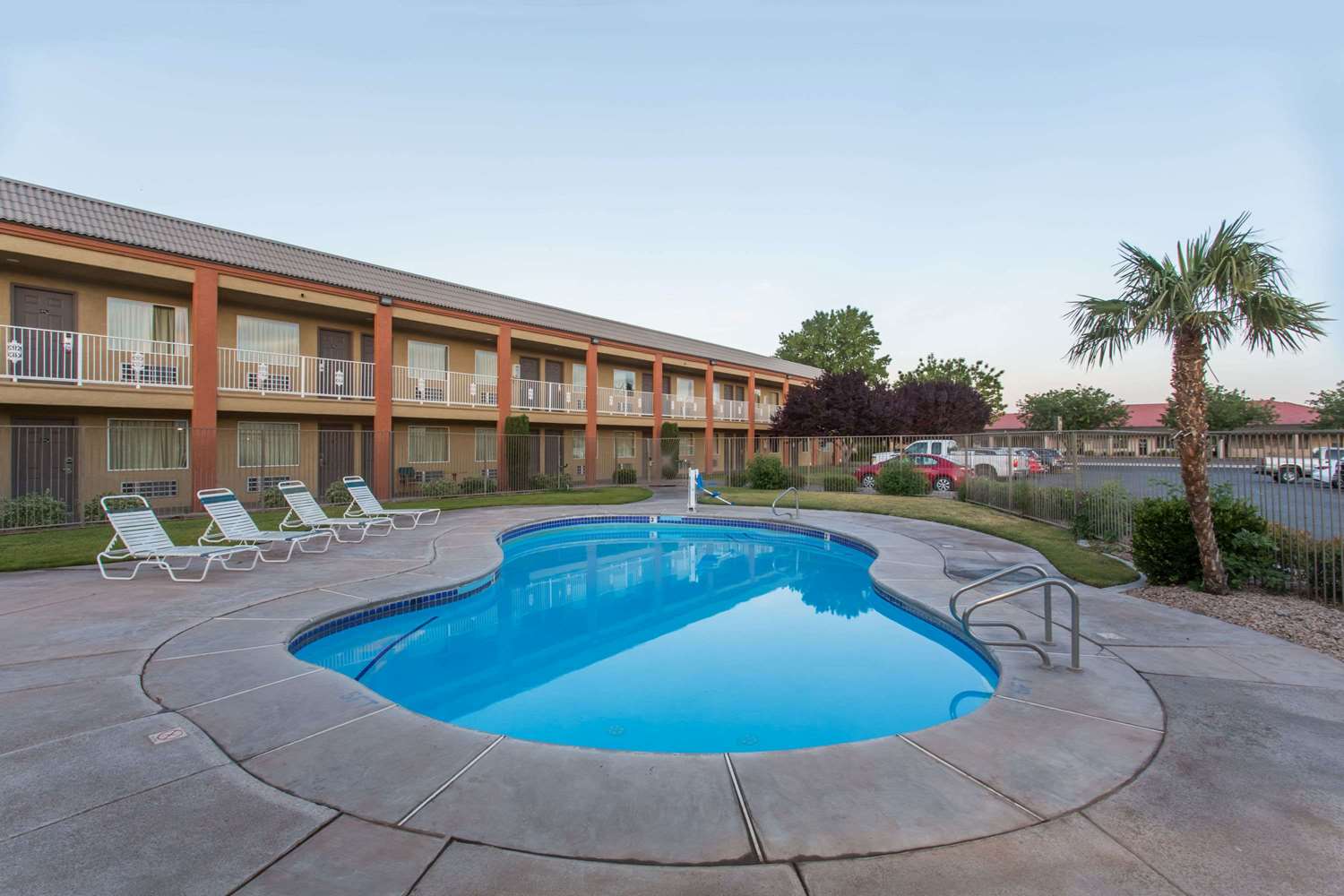 Super 8 Motel Zion National Park Hurricane, UT - See Discounts