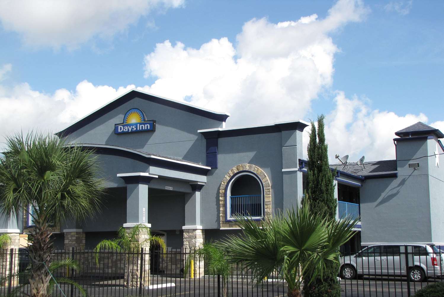 Days Inn Houston - I-10, Exit 776, TX - See Discounts