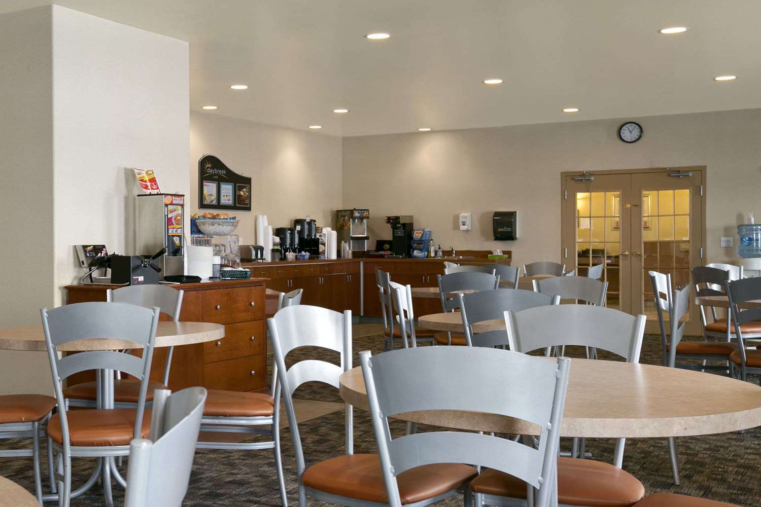 Days Inn Prince Albert, SK - See Discounts