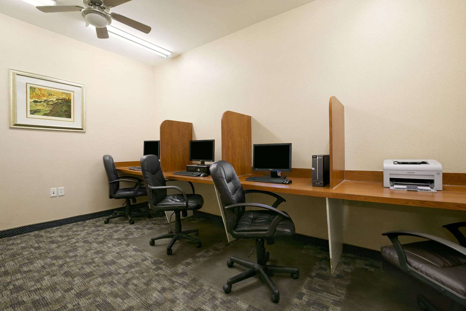 Days Inn Prince Albert, SK - See Discounts