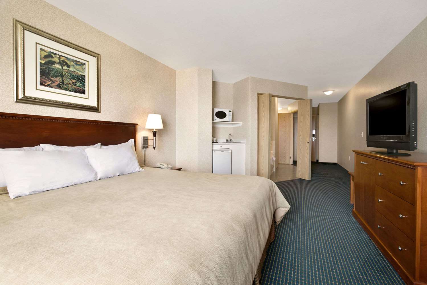 Days Inn Prince Albert, SK - See Discounts